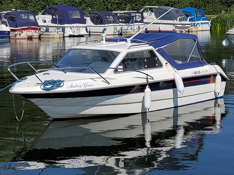 Bella 561 HT Boat for Sale, "Audrey Grace" at Jones Boatyard