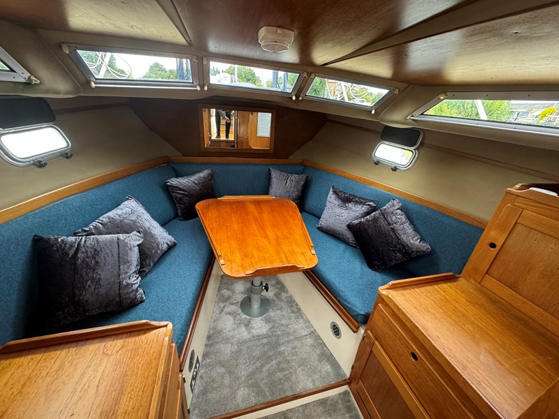 Nimbus 3000 Boat for Sale, "Quid-Itch" at Jones Boatyard