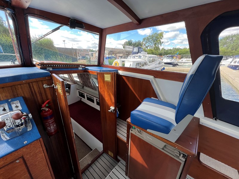 Project 31 Boat for Sale, "Bobbles" at Jones Boatyard