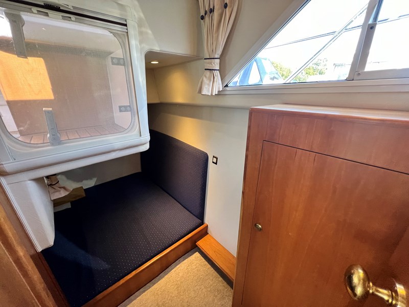 Sheerline 950 Boat for Sale, "Water Moon" at Jones Boatyard