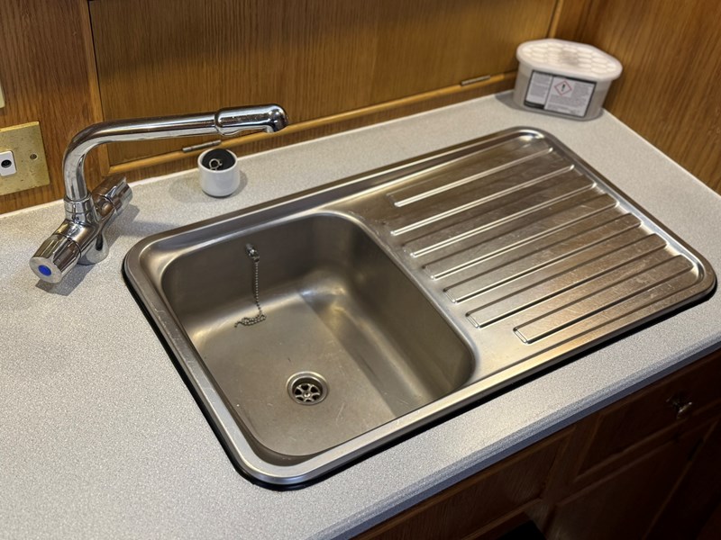 Sheerline 950 Boat for Sale, "Sheer Heaven" at Jones Boatyard