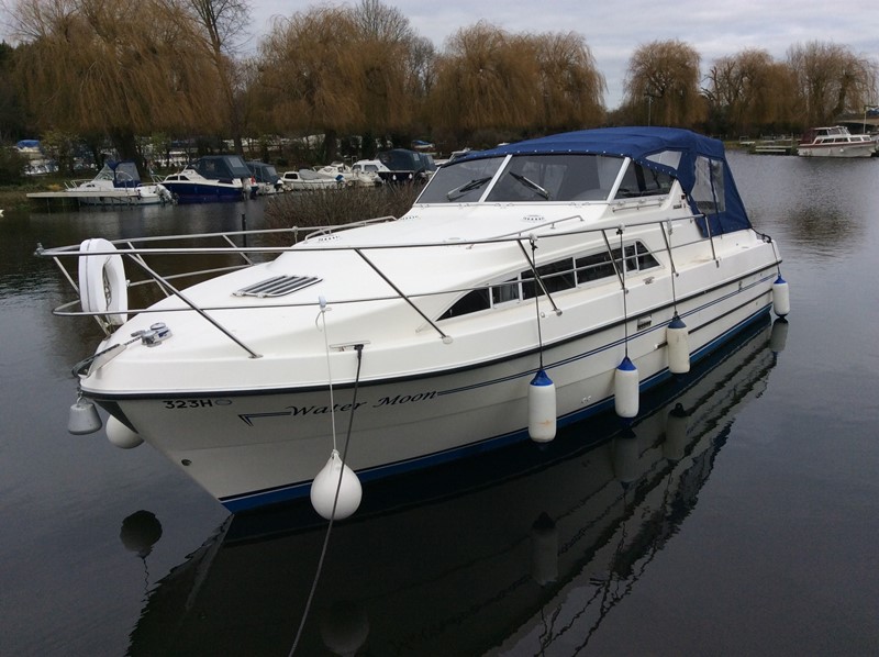 Sheerline 950 Boat for Sale, "Water Moon" at Jones Boatyard